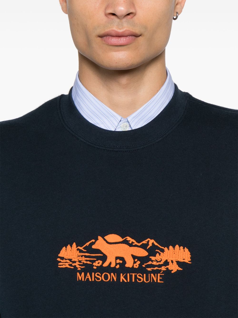Blue Fox patch crew-neck sweatshirt Maison kitsuné - men Blue Fox patch crew-neck sweatshirt Maison kitsuné - men